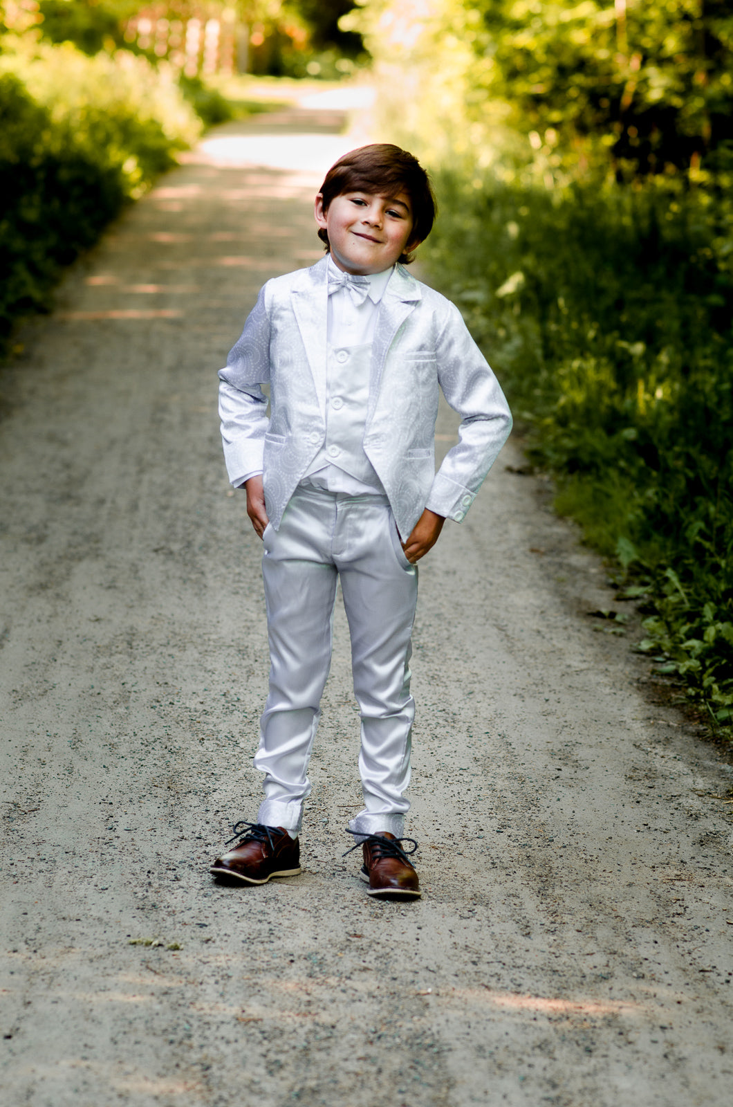 Greyson Suit – Tie & Tiara